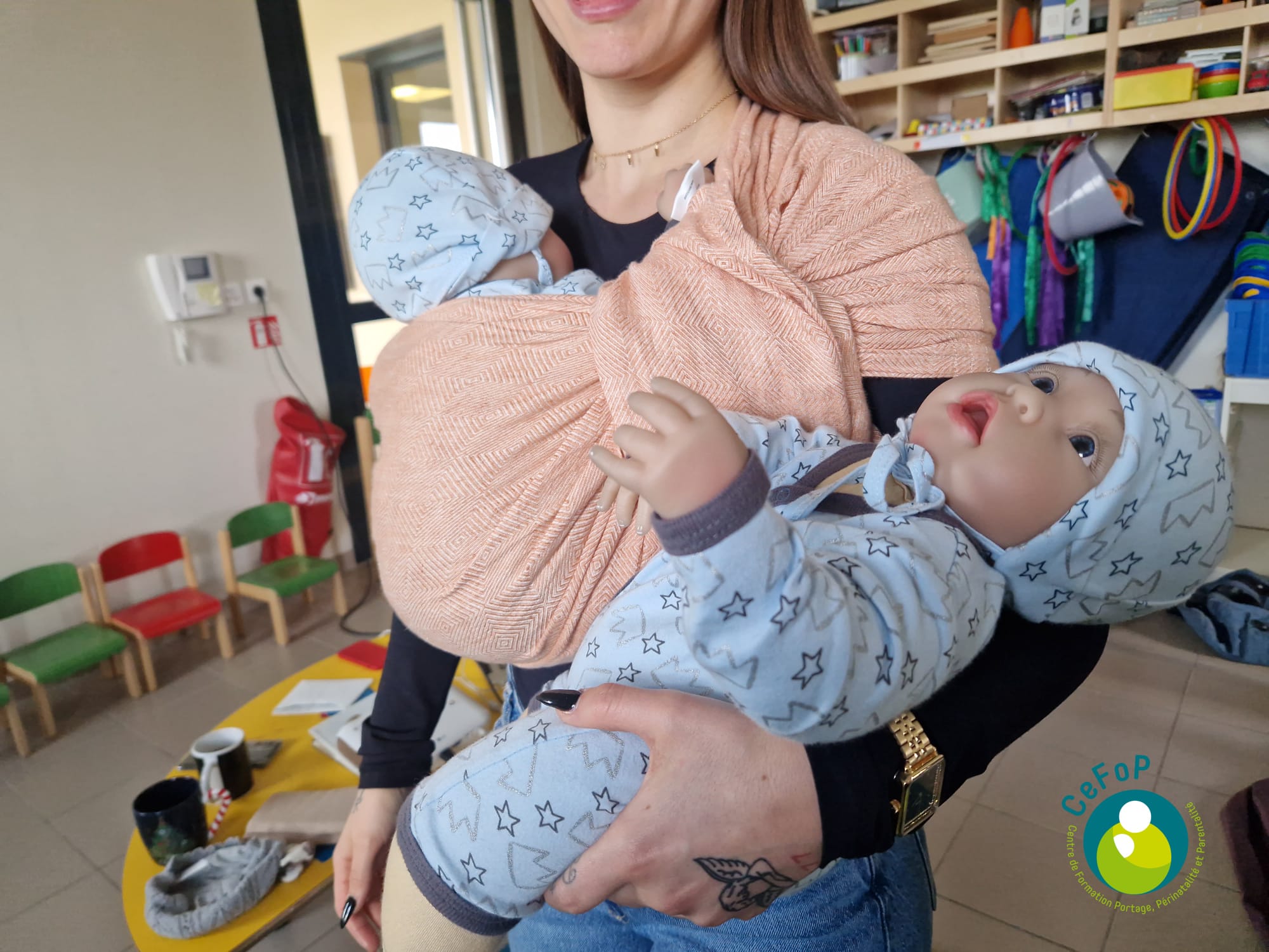 Formation portage bébés crèche : apprentissage à Lyon